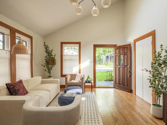 4805 Avenue H # 2