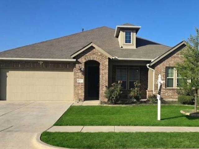 4805 Briarwood Dr, Haltom City, TX 76137