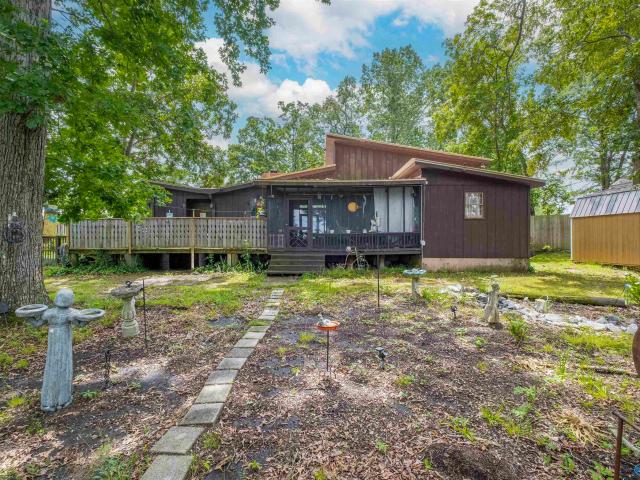 4805 Cherokee Drive