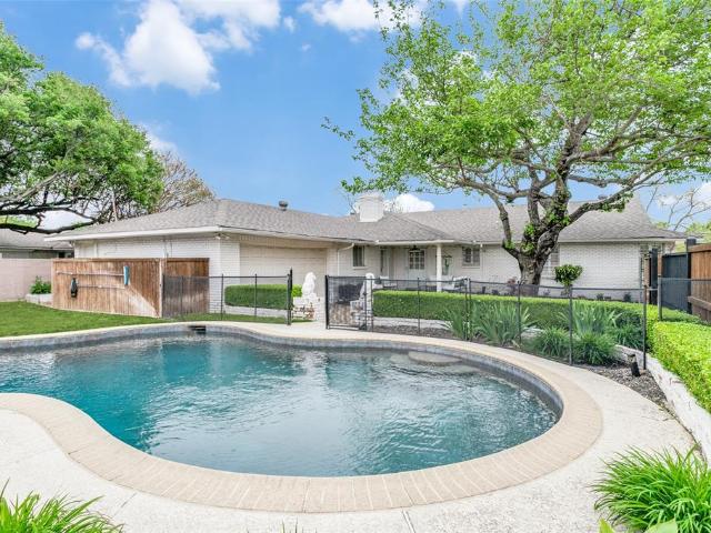 4805 Creighton Drive
