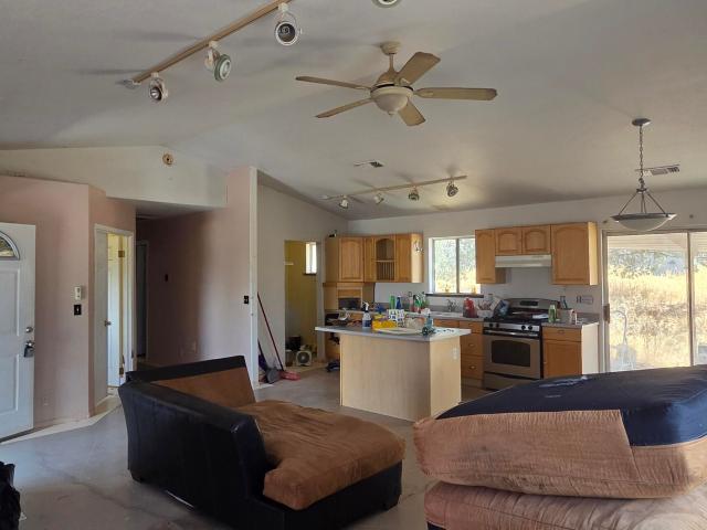 4805 e cochise drive