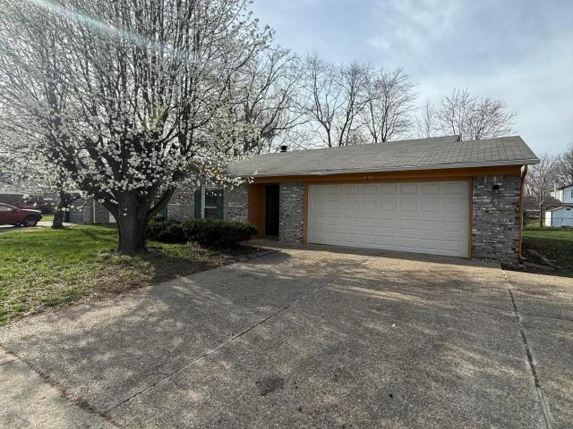 4805 E Indian Trail