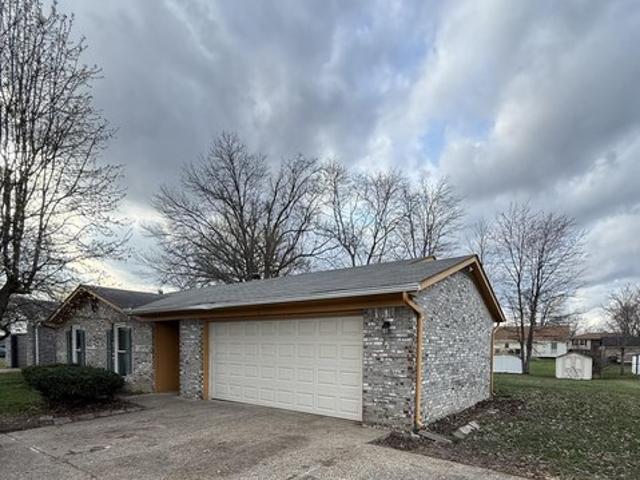 4805 E Indian Trl, Louisville, KY 40218