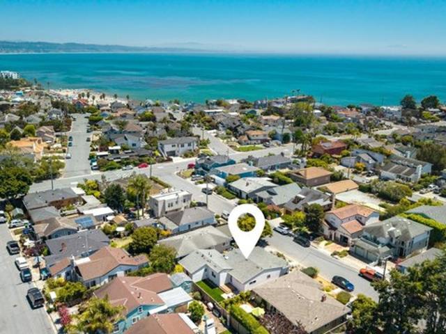 4805 Emerald St, Capitola, CA 95010