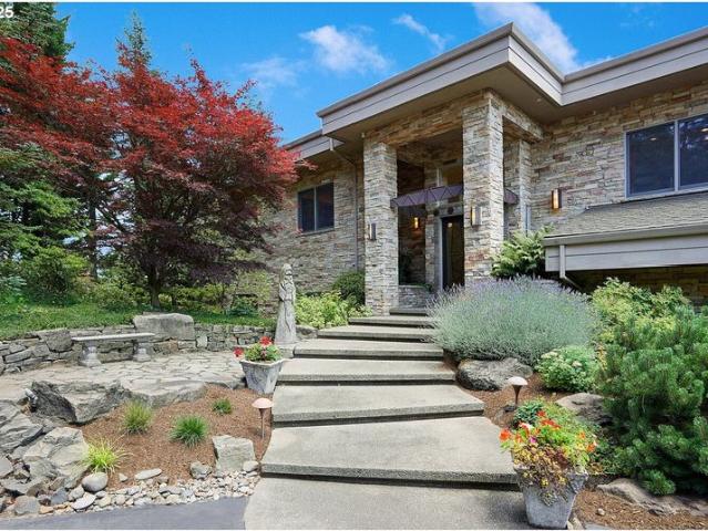 4805 Eola Dr NW, Salem, OR