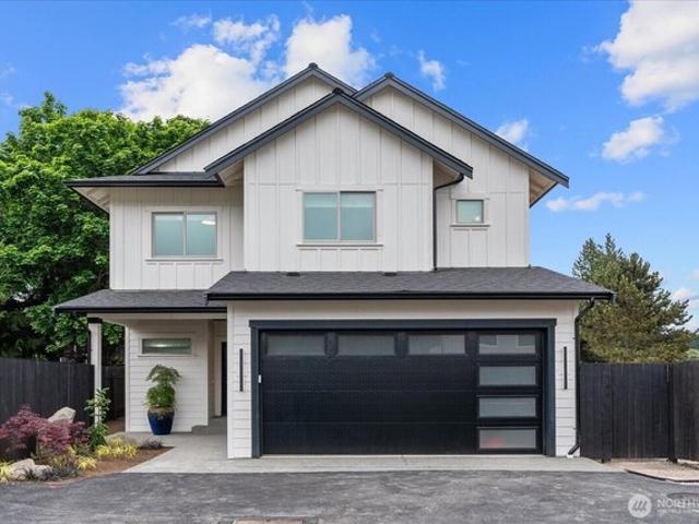 4805 th St SW, Mountlake Terrace, WA 98043