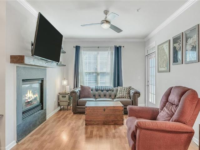 4805 W Village Way SE 1104