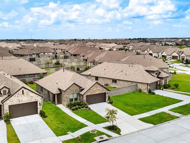 4806 Cedar Butte Lane