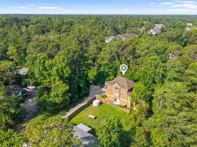 4806 Collegiate Drive