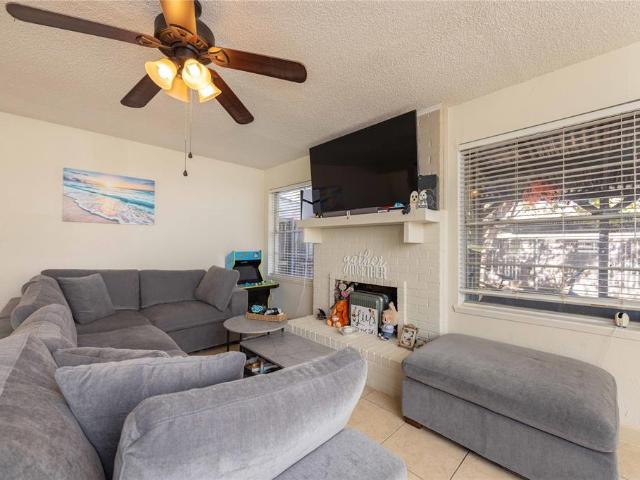 4806 Rollingwood Court