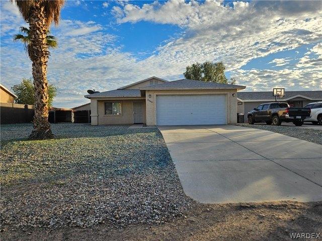 4806 S Baronsgate Way, Fort Mohave, AZ 86426