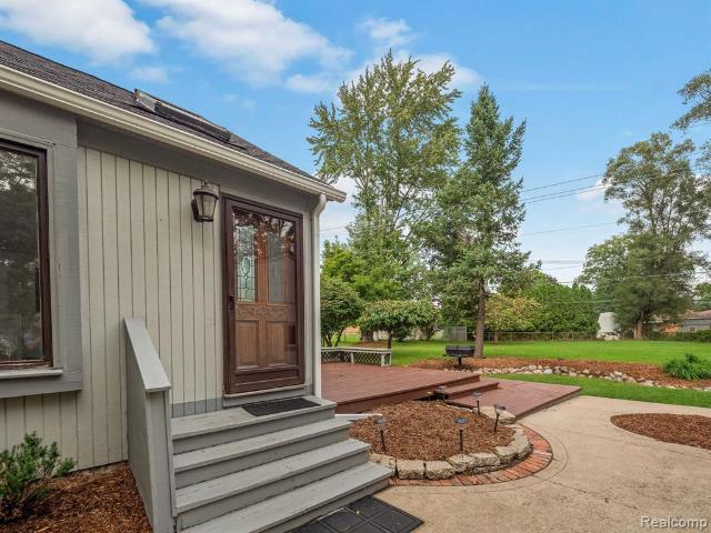 48070 SHELBY Road