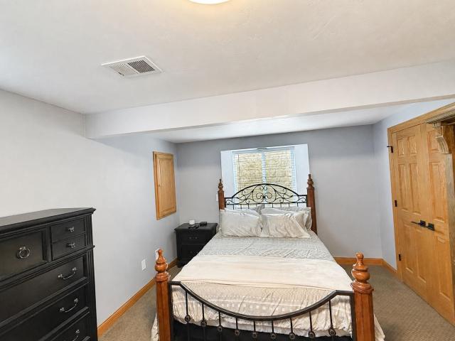 4807 N FUJI Drive