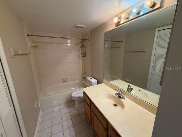 4807 Normandy Pl, Unit 202, Orlando, FL 32811 | MLS #S5152