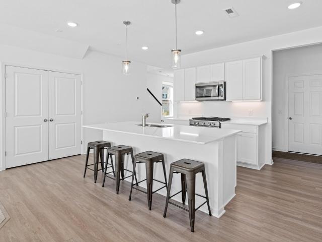 4807 Airlake Drive