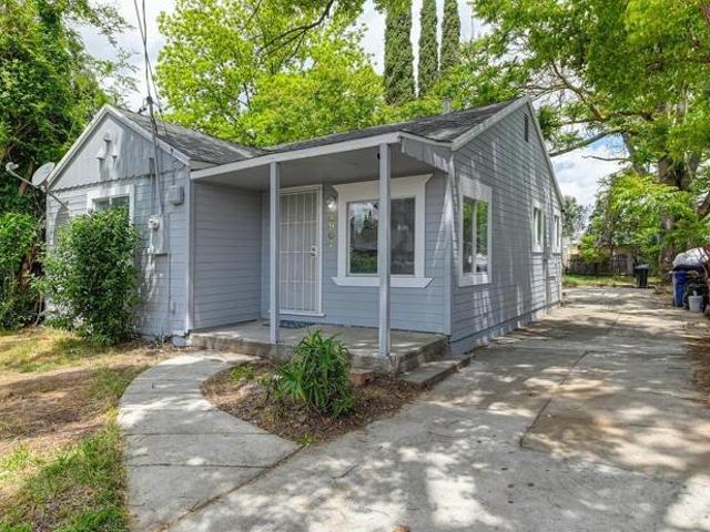 4807 Baker Ave, Sacramento, CA 95820