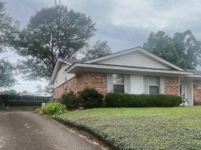 4807 Ponderosa trl