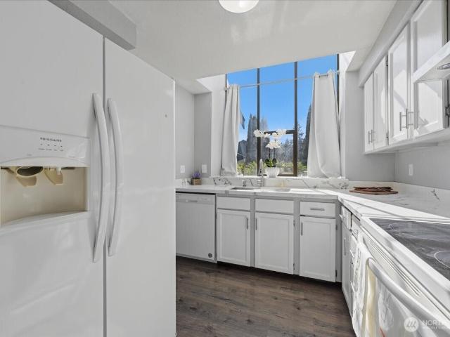 4807 76th St NE # Apt 8