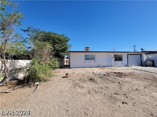 4808 Everman Dr, Las Vegas, NV 89122 | Compass