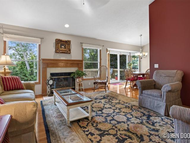 4808 Paramount Drive