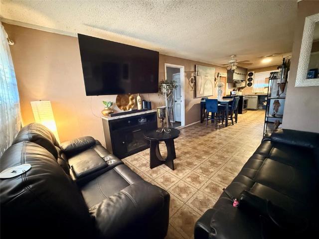 4809 Melinda Dr, Forest Hill, TX 76119 | MLS #21182 | Compass