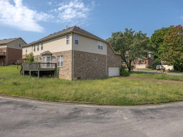 4809 Aaron Dr, Antioch, TN 37013