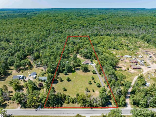 4809 E County Line Road