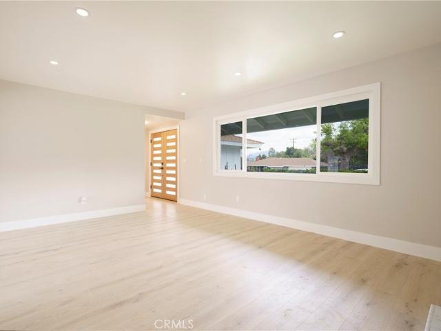 4809 E Wasatch