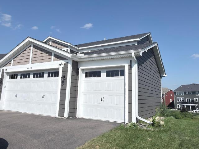 4809 Stable View Drive