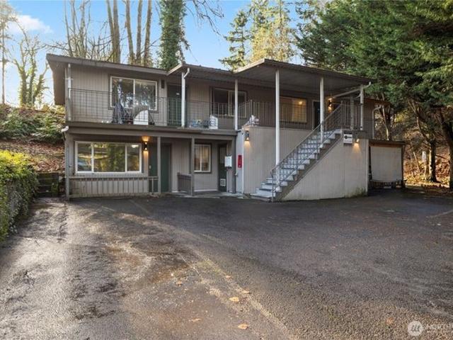 4809 S 252nd Pl, Kent, WA 98032