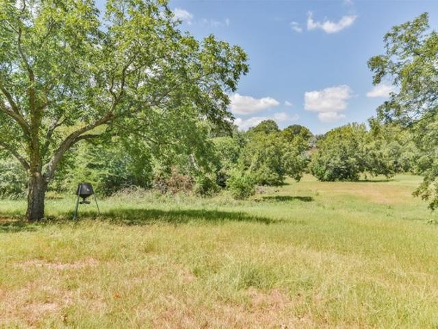 48005 Old Houston Hwy, Hempstead, TX 77445
