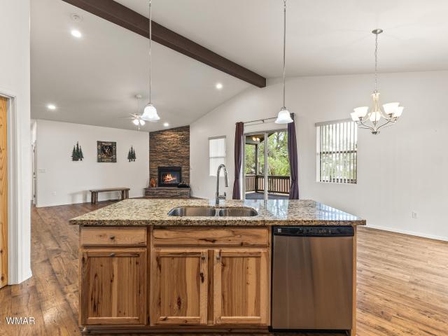 4800 Mountain Hollow Loop