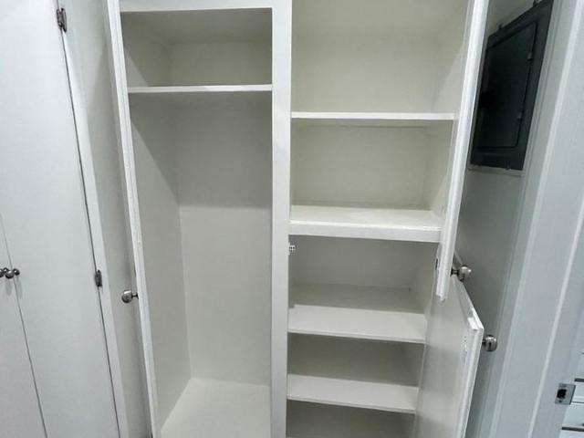 4800 August St. 2 Bedroom Apartment for Rent at 4800 August St, Los Angeles, CA 90008 Congress West
