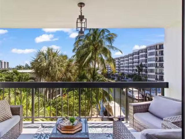 4800 Bayview Dr #402, Fort Lauderdale, FL 33308 MLS A11771718