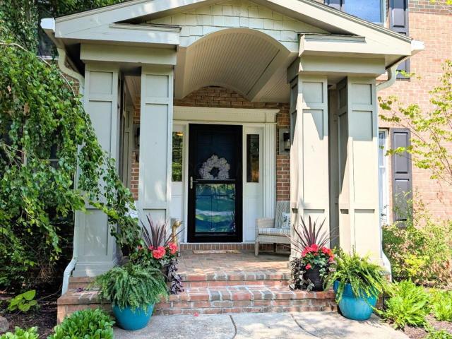 4800 Cascade Drive