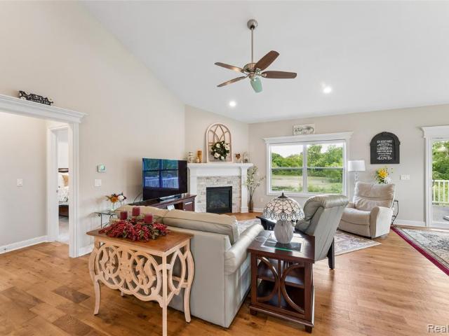 4800 Chestnut Springs Drive
