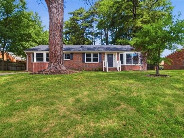 4800 Colonial Ln, Portsmouth, VA 23703