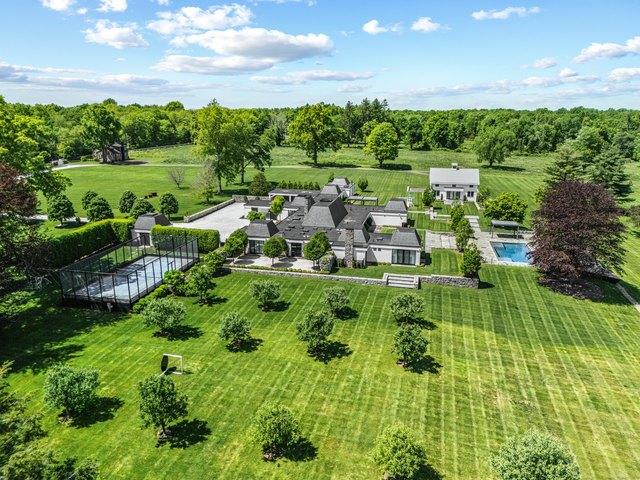 4800 Congress St, Fairfield, CT 06824