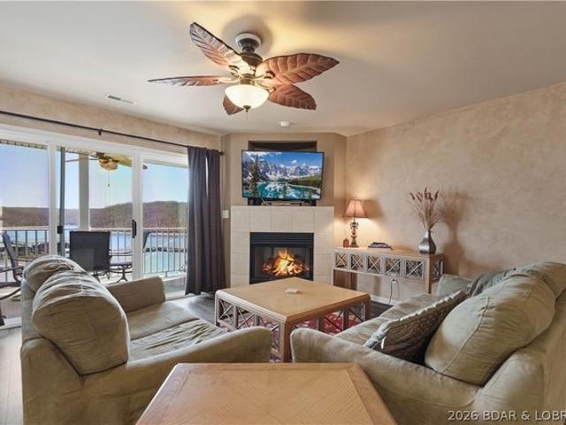 4800 Eagleview Dr Unit 635, Osage Beach, MO 65065