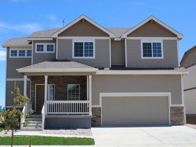 4800 Pinegrove St, Johnstown, CO 80534