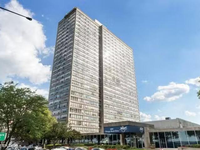 4800 S CHICAGO BEACH DR APT 902S, CHICAGO, IL 60615 Condo/Town.