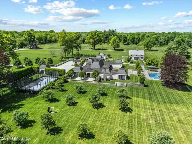 4800 4900 Congress St, Fairfield, CT 06824 MLS 120793