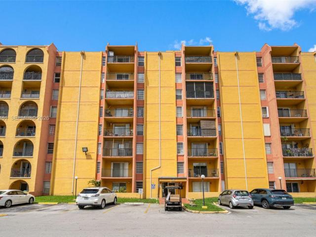 4801 NW 7th St, Unit 40716, Miami, FL 33126 | MLS #A11995 | Compass