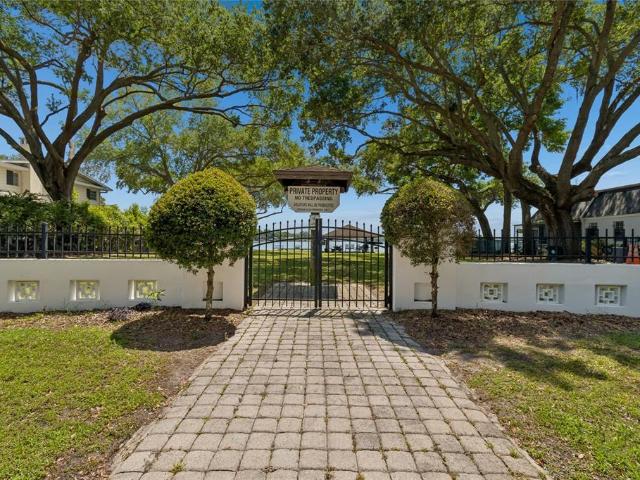 4801 Big Oaks Ln, Orlando, FL 32806 | MLS #O6399