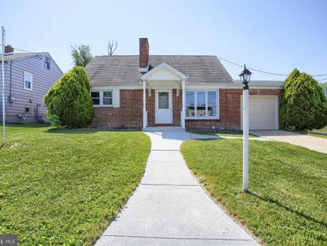 4801 Count St, Harrisburg, PA 17109