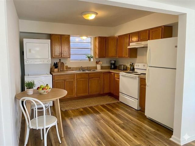4801 Dauphine Street # C