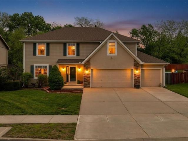 4801 Edgehill St, Leavenworth, KS 66048 | MLS #2617 | Compass