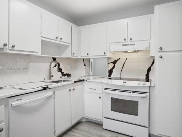 4801 Esedra Ct #207, Lake Worth, FL 33467