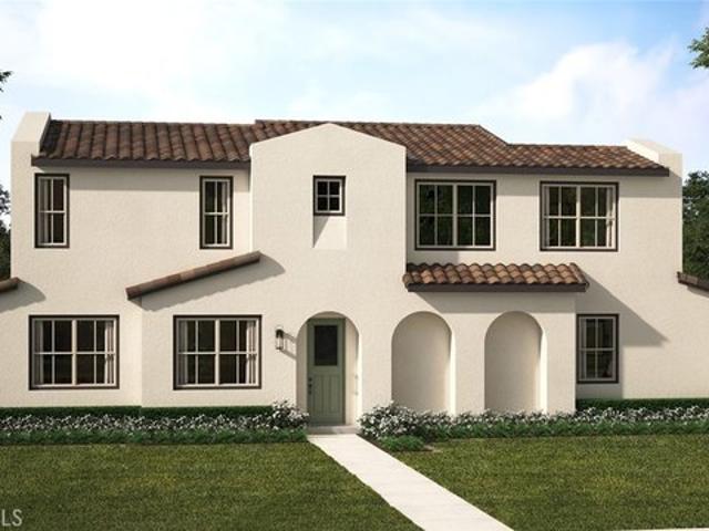 4801 Habitat Dr, Fontana, CA 92336