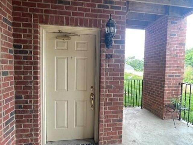4801 Lyons View Pike B101